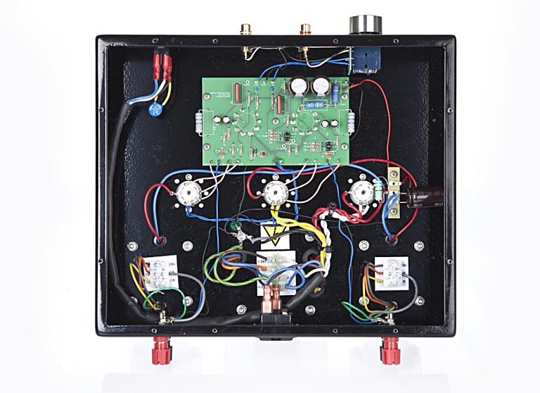 Classic Sounds Mullard Stereo 3-3 amplifier | audiophil(e)-online